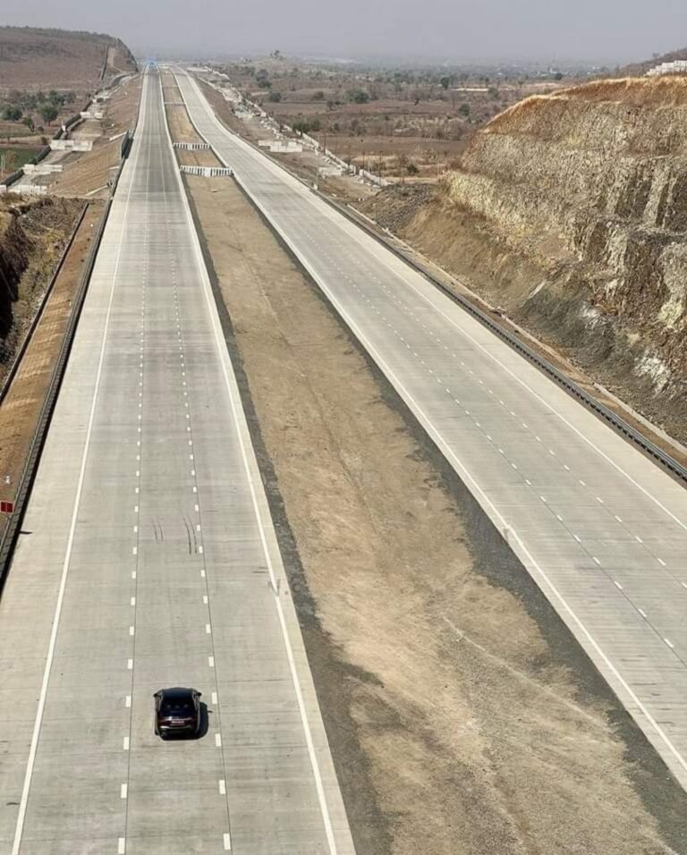 Rigid Vs. Flexible Pavement: Which One Is Better?